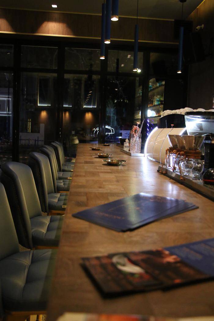 Espresso Cafe Lounge Bar: Ξεχωρίζει στα Κουφάλια!